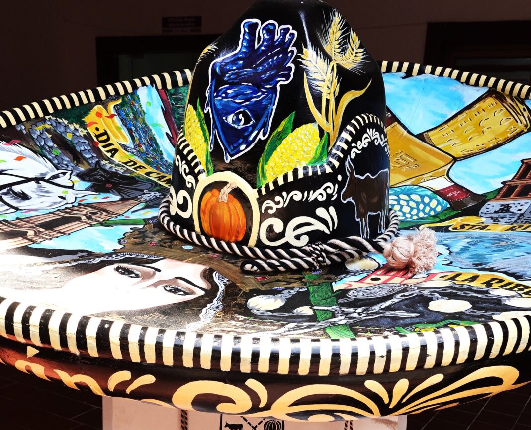 Exposición de Esculturas de Sombreros Emblemáticos de los Pueblos ...